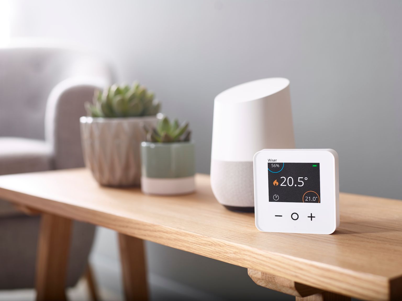 Best Smart Home Tech and Gadgets for Renters | Smart Home Tech